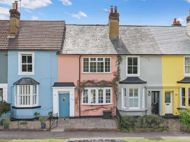 2 Bedroom Cottage House