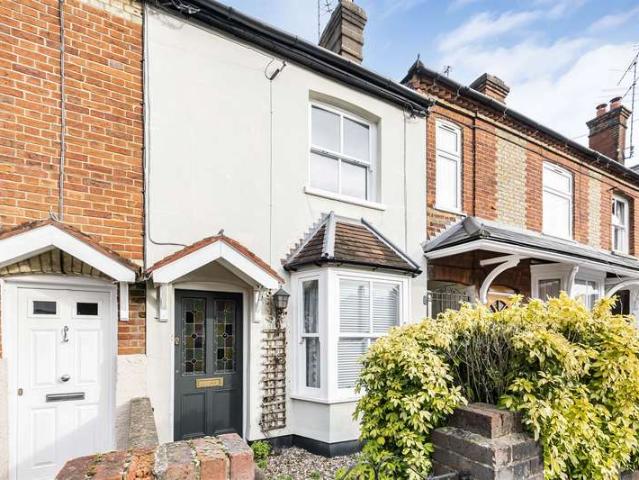 2 Bedroom Cottage House