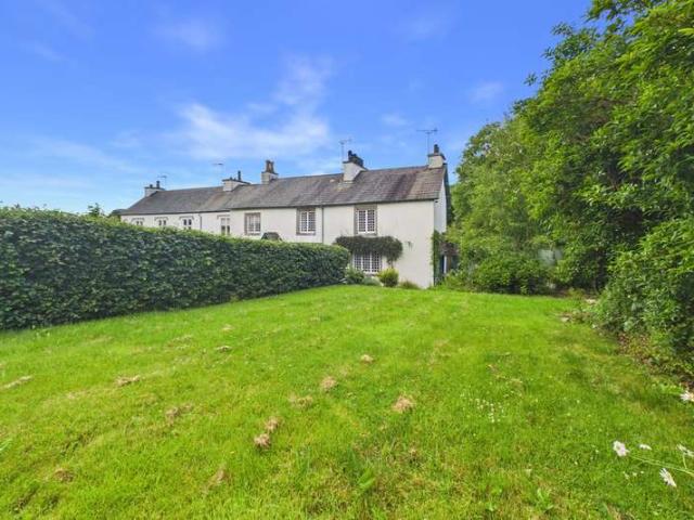 2 Bedroom Cottage House