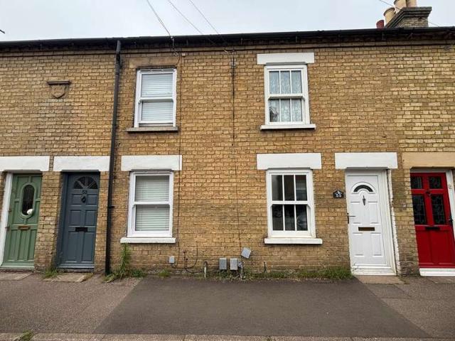 2 Bedroom Cottage House
