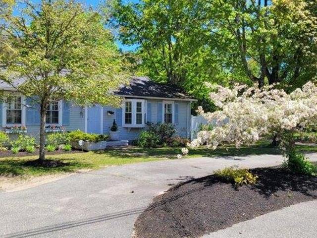 2 bedroom, Cotuit MA 02635 102669855