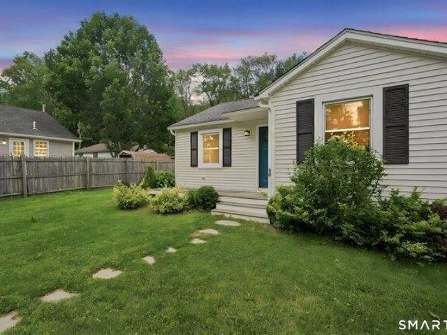 2 bedroom, Coventry CT 06238 104830842