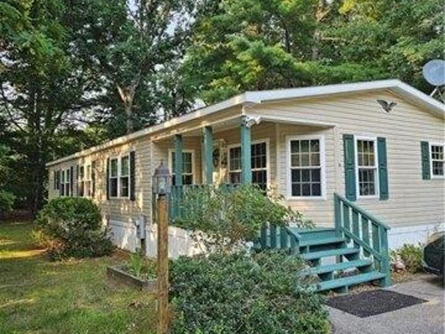 2 bedroom, Coventry RI 02816 105093115