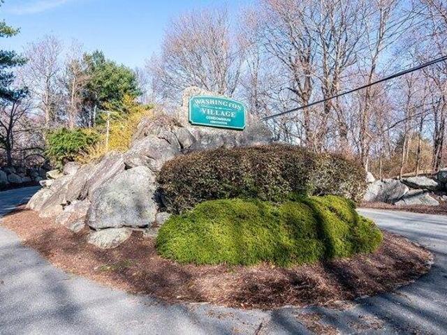 2 bedroom, Coventry RI 02816 102564659