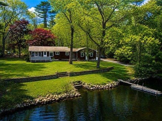 2 bedroom, Coventry RI 02816 102727673