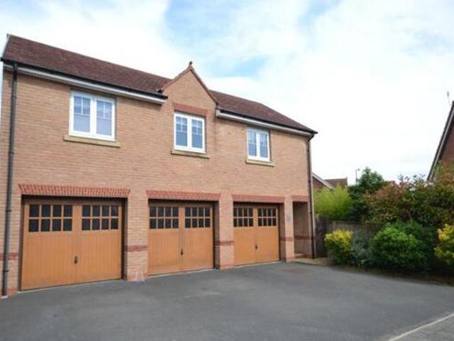 2 Bedroom Coach House For Rent In Buckshaw Village, Lancashire