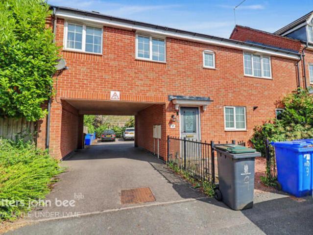 2 bedroom coach house for rent in Godwin Way, STOKE ON TRENT, ST4