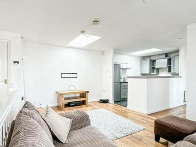 2 Bedroom Coach House For Rent In Long Ashton, Bristol