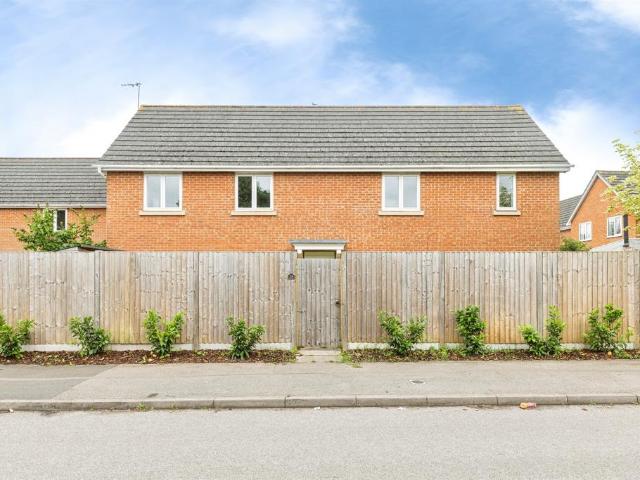 2 bedroom coach house for sale