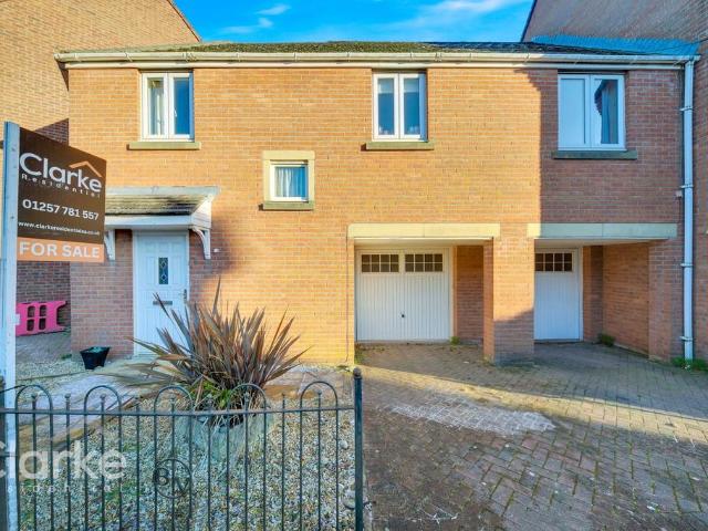 2 bedroom coach house for sale
