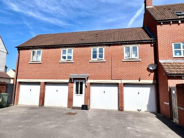 2 bedroom coach house for sale