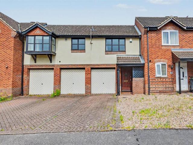 2 bedroom coach house for sale