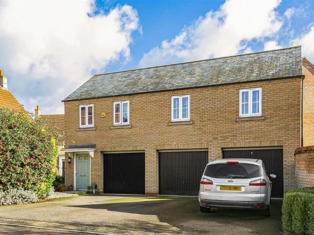 2 bedroom coach house for sale