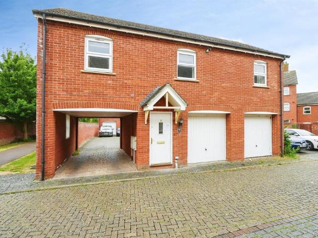 2 bedroom coach house for sale