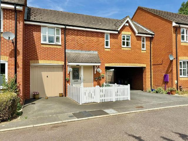2 bedroom coach house for sale
