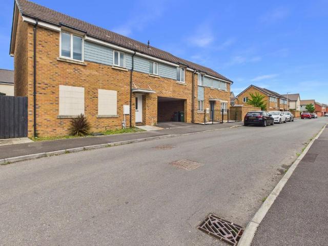 2 bedroom coach house for sale