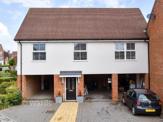 2 bedroom coach house for sale