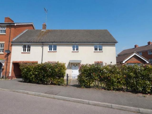 2 bedroom coach house for sale