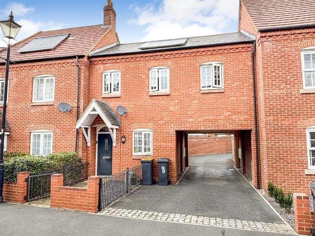 2 bedroom coach house for sale