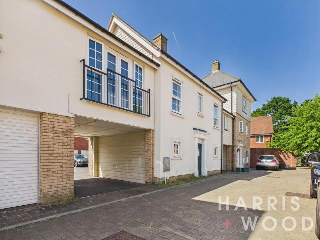 2 bedroom coach house for sale