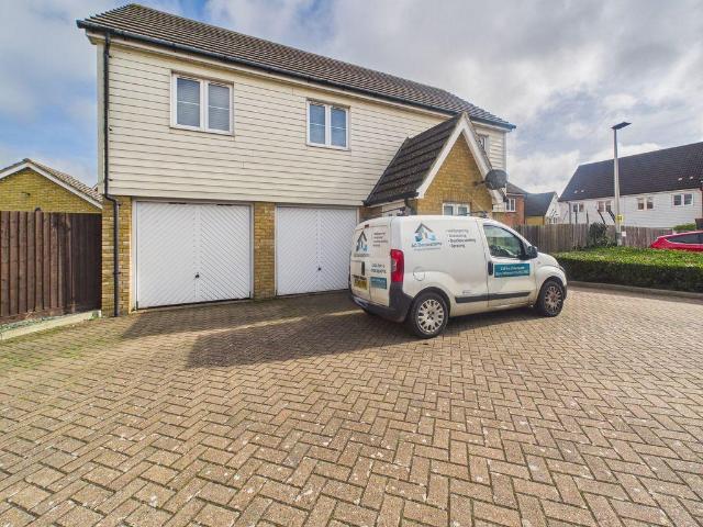 2 bedroom coach house for sale