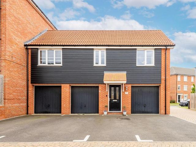 2 bedroom coach house for sale
