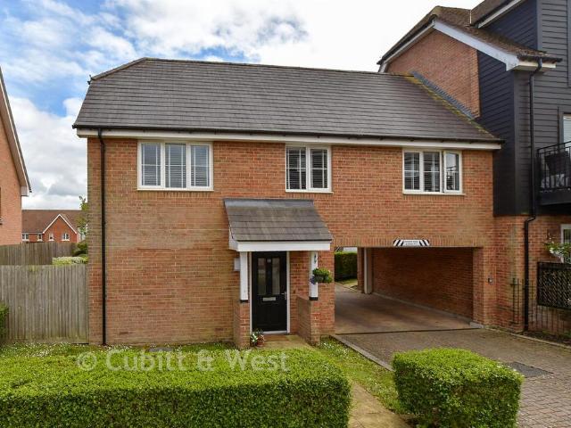 2 bedroom coach house for sale