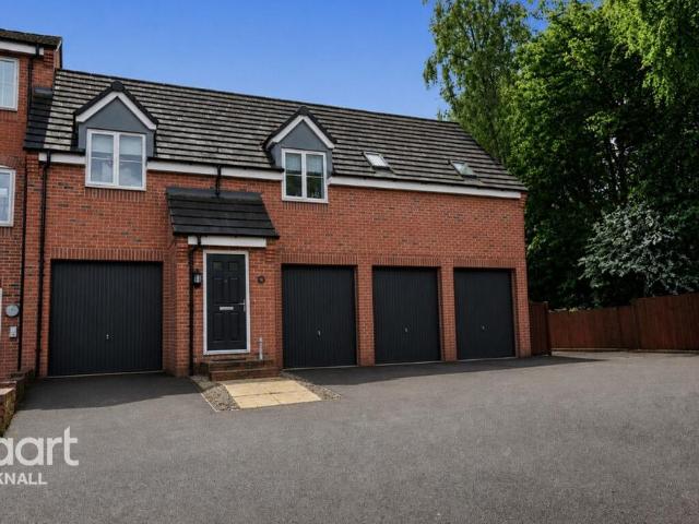 2 bedroom coach house for sale