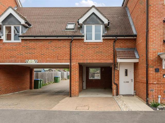 2 bedroom coach house for sale