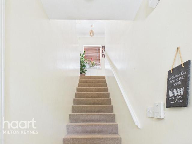 2 bedroom coach house for sale