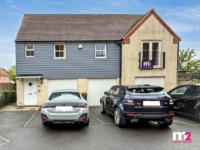 2 bedroom coach house for sale