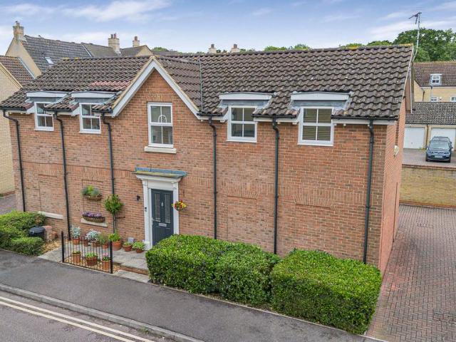 2 bedroom coach house for sale