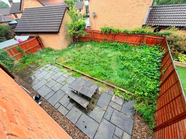 2 bedroom coach house for sale in Arley Close, Abbey Meads, Swindon, SN25