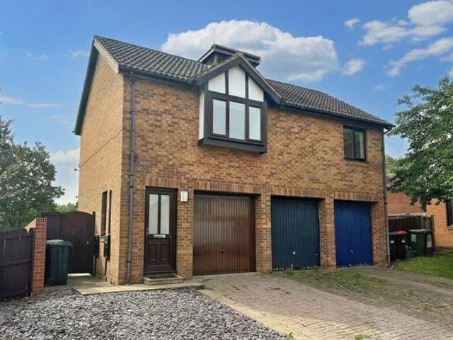 2 Bedroom Coach House For Sale In Blue Bridge