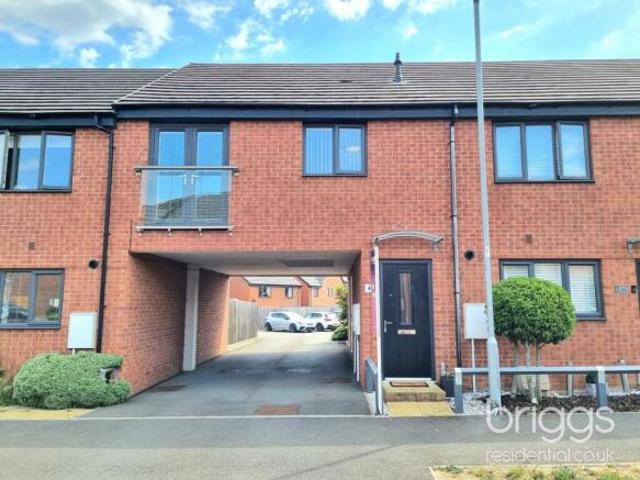 2 bedroom coach house for sale in Draper Road, Gunthorpe, Peterborough, PE4
