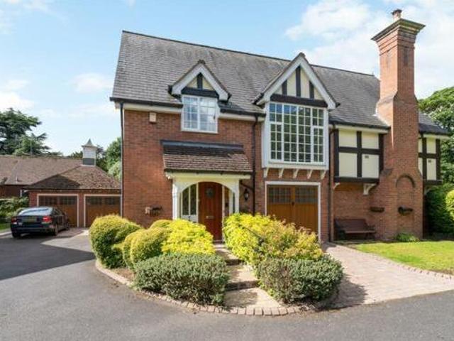 2 Bedroom Coach House For Sale In Knowle
