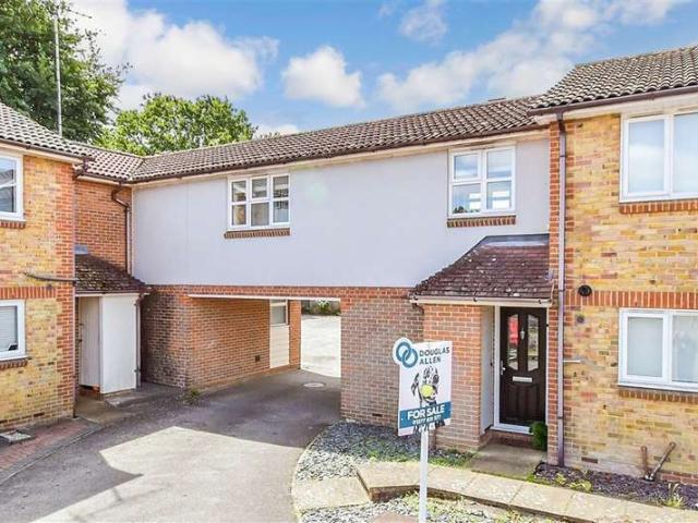2 Bedroom Coach House Flat
