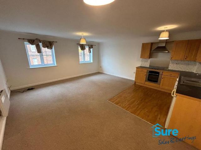 2 bedroom coach house to rent