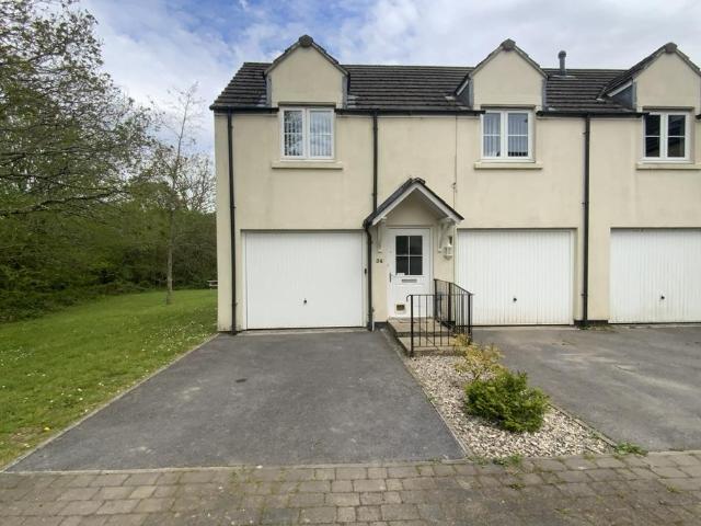 2 bedroom coach house to rent