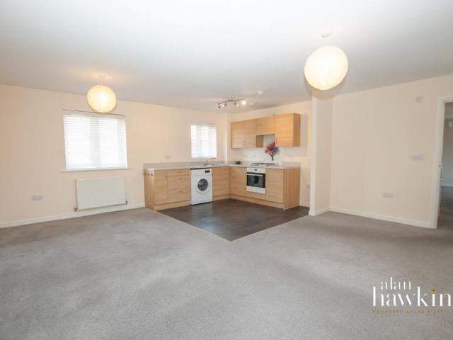 2 bedroom coach house to rent