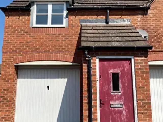 2 Bedroom Coach House To Rent In Willet Close, Sileby, LE12