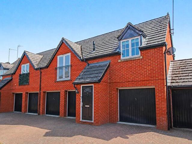 2 Bedroom Coach House To Rent In Nine Arches Way, Thrapston, NN14