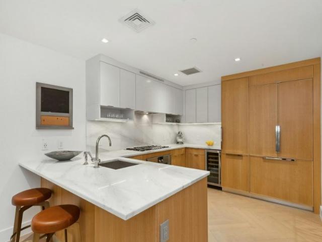 2 bedroom, Cobble Hill NY 89336927