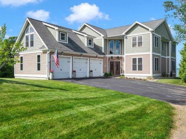 2 bedroom, Colchester VT 05446 104512220