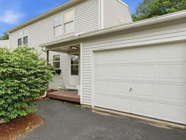 2 bedroom, Colchester VT 05446 104192125