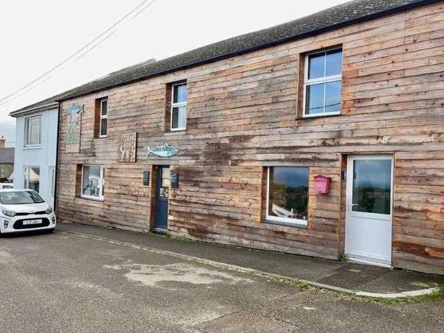 2 Bedroom Commercial Property