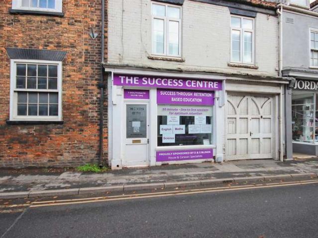 2 Bedroom Commercial Property