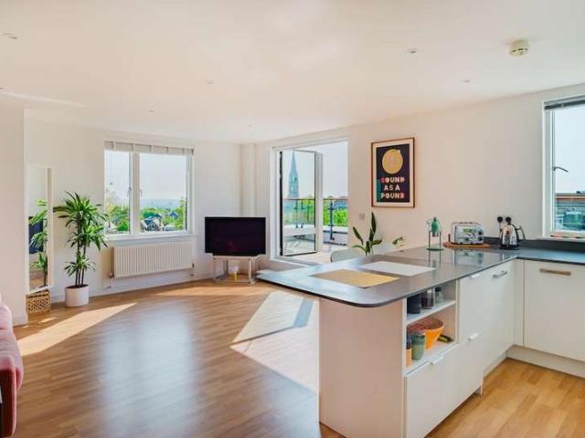 2 Bedroom Commercial Property