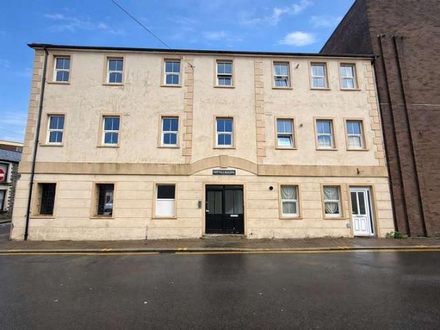 2 Bedroom Commercial Property