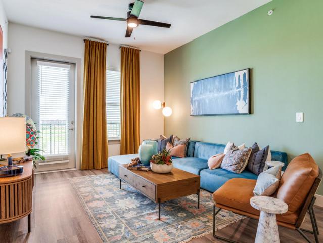 2 Bedroom Condo for Rent at 10450 Whistle Stop Lane #90.032, Frisco, TX 75033